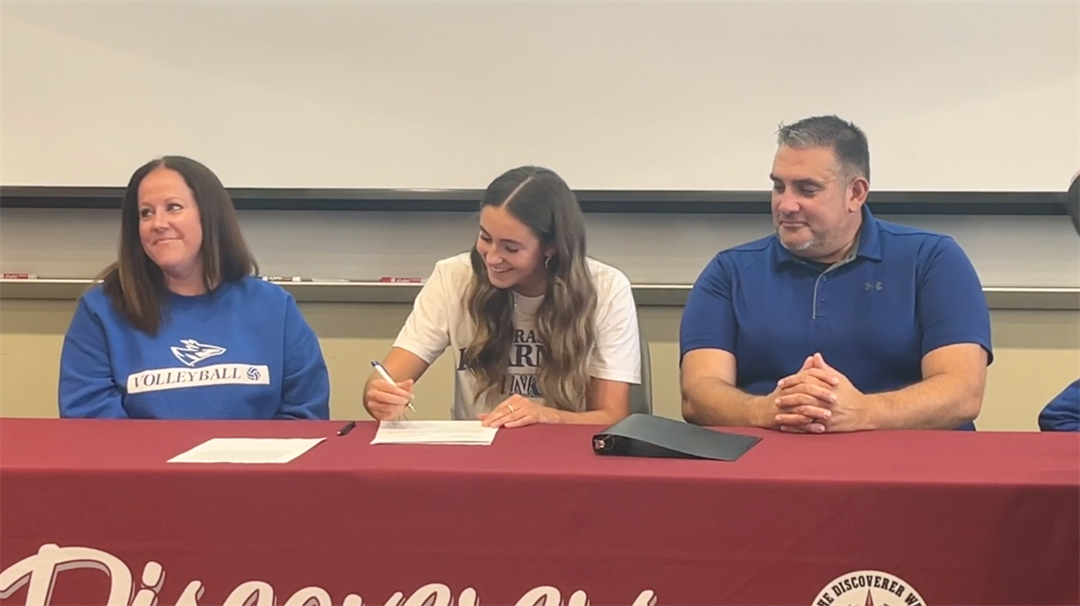 Columbus High’s Addi Johnson signs to play volleyball at UNK - PLATTE ...